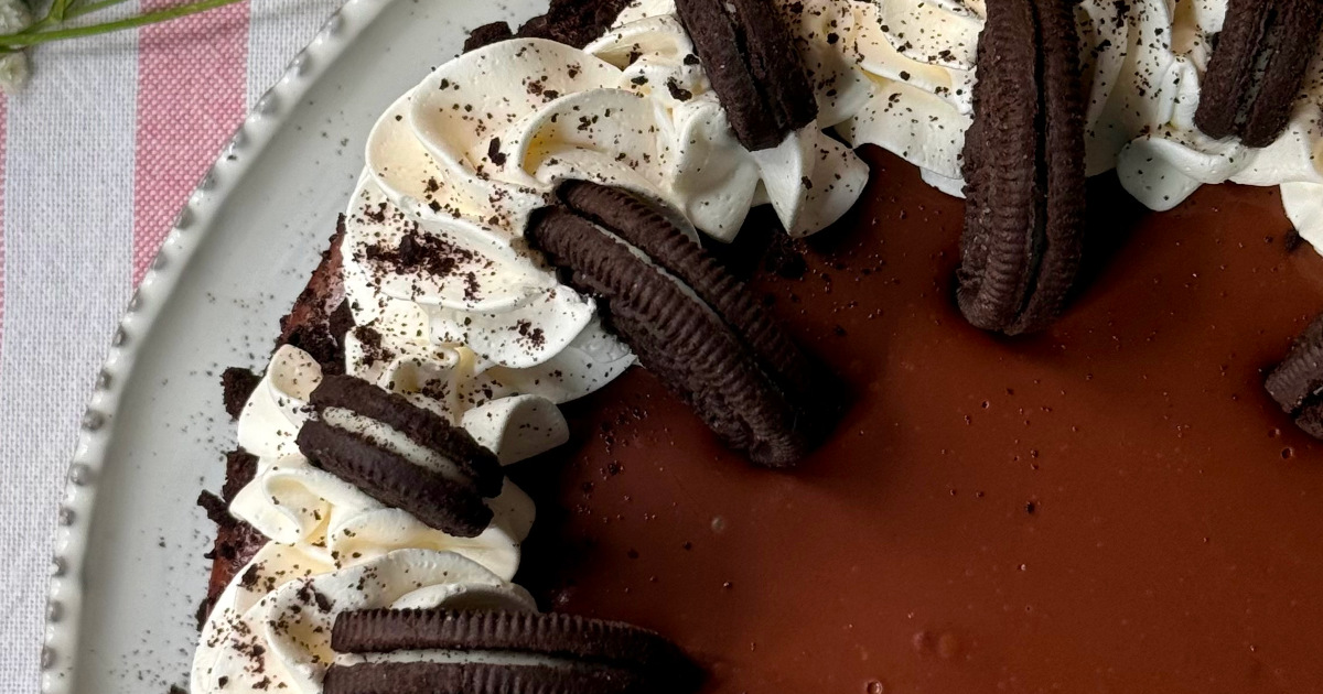 Oreo cheesecake - Romi's Bakes